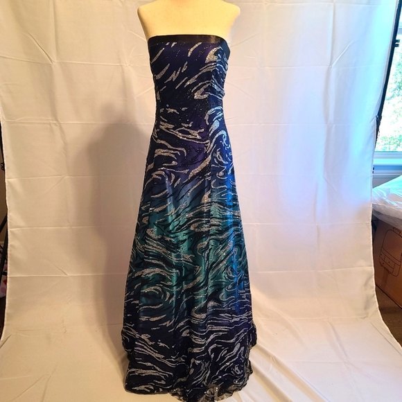 NV Couture | Dresses | Nv Couture Blue And Silver Ombre Glitter Swirl ...